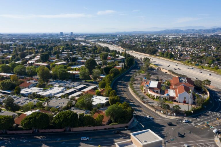 10 Best Suburbs Surrounding Orange County | Atlas Allied